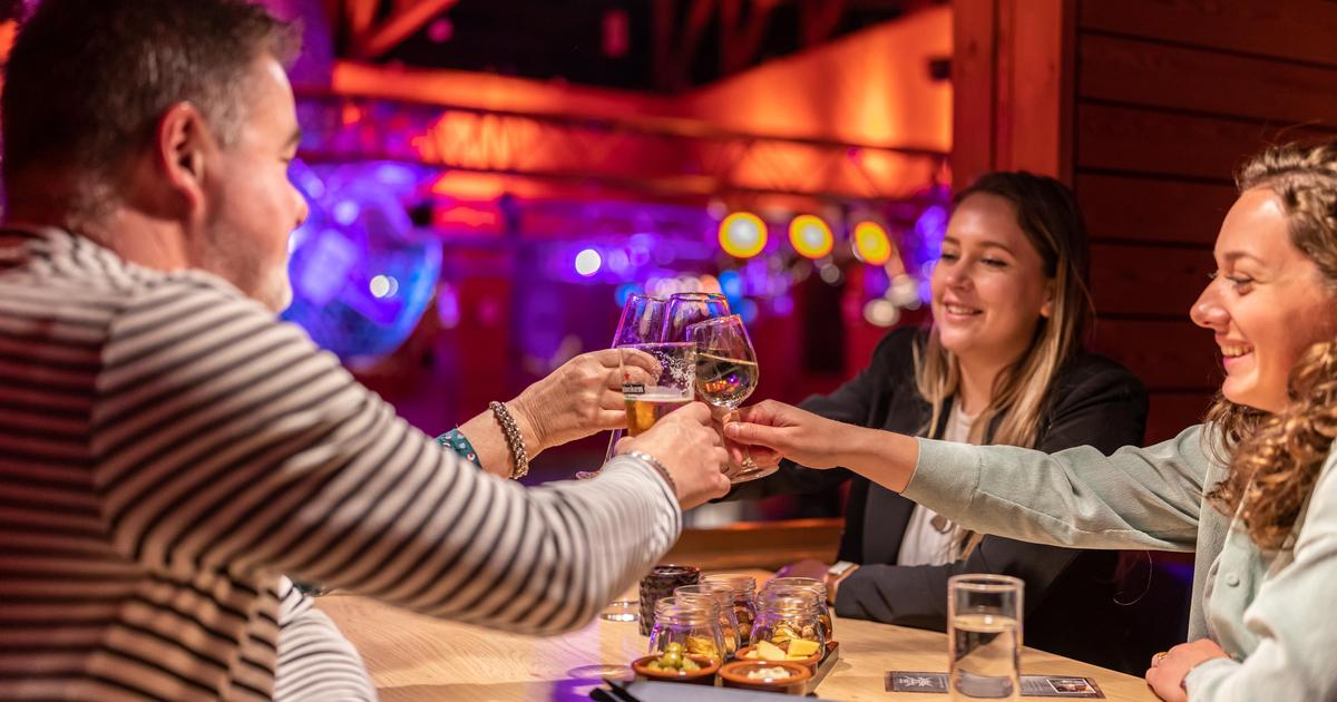 Tafeltje aan de Schie · Theater aan de Schie